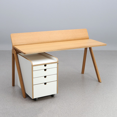 HAY, DESK AND HURTS. Oak and laminate. Contemporary Manufacturing ...