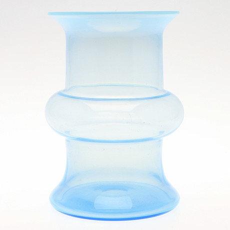 SIGNE PERSSON-MELIN. A glass vase, “Boda Blom”, Boda, 1970s. Glass ...