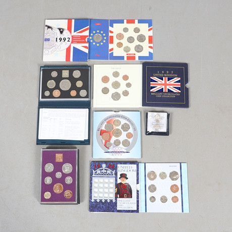 ROYAL MINT UNCIRCULATED COIN SETS FOR 1992 INCLUDING AN EC PRESIDENCY ...