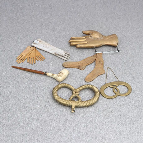 SIGN MATERIAL, ETC., 11 PARTS. Painted wood, etc. 20th century ...
