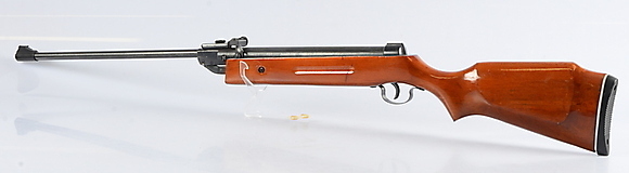 AIR RIFLE, 19/2000s. Weapons & Militaria - Guns & Rifles - Auctionet