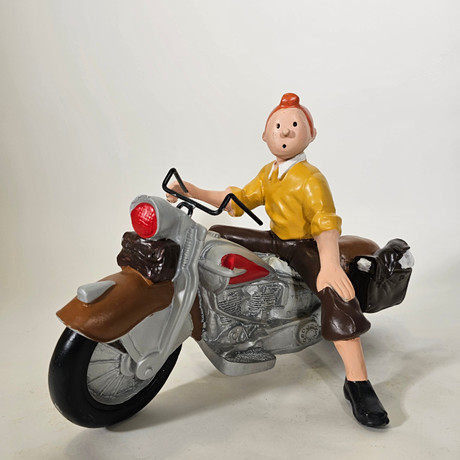 HAND PAINTED FIGURE OF TINTIN IN RESIN. Miscellaneous - Miscellaneous ...