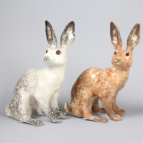 TWO WINSTANLEY POTTERY MODELS OF HARES (2). Ceramics & Porcelain ...