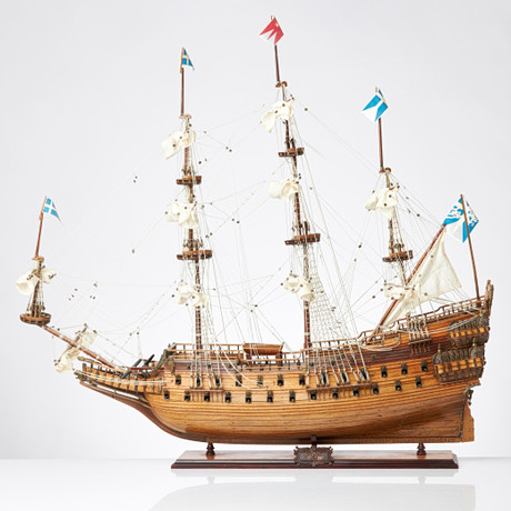 MODEL SHIP. Wasa ship, wood and textile with metal details ...