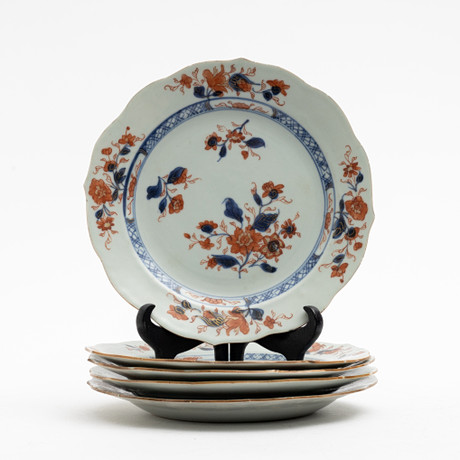 A set of 5 porcelain plates, Imari, China, Qianlong (1739-95). Ceramics ...