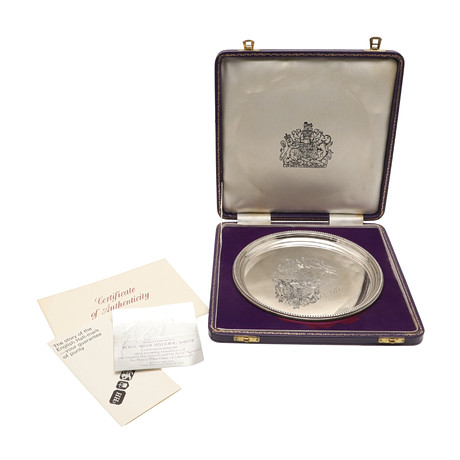 EN DROTTNING ELIZABETH II BEGRÄNSAD UPPLAGA SILVER KUNGLIGT BRÖLLOP ...