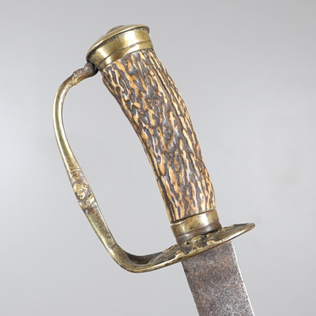 A 17TH CENTURY BRITISH BRASS HILTED HANGER. Weapons & Militaria - Edged ...