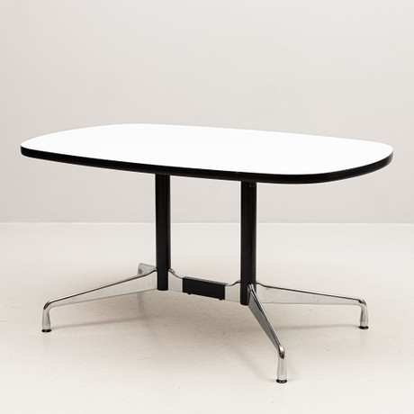 CHARLES & RAY EAMES. Bord, "Eames Segmented Tables", för Vitra, 2000 ...