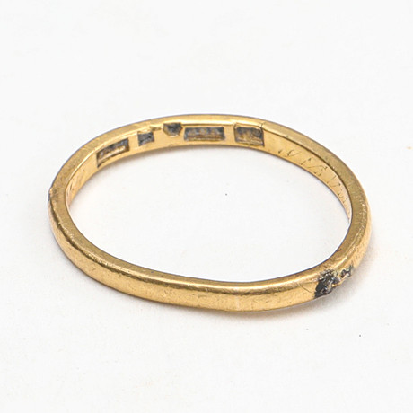 RING, scrap gold,23 carat gold, weight approx 3,2 grams. Jewellery ...