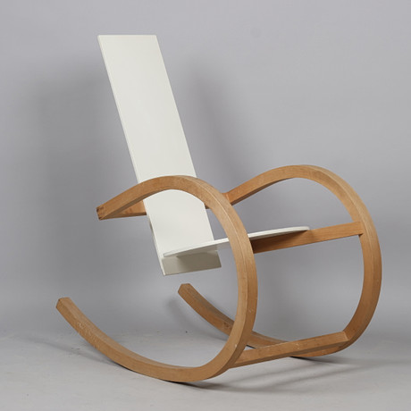 TORBEN SKOV. Mecedora modelo J140, estructura de haya, asiento y ...