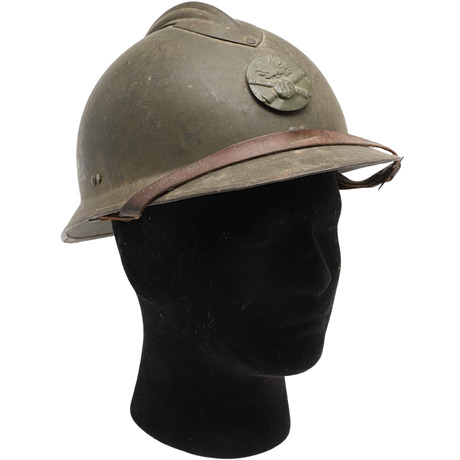 A SECOND WORLD WAR FRENCH M26 PATTERN ADRIAN HELMET. Weapons ...