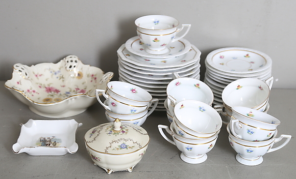 PORCELAIN, 26 pieces, Rosenthal, Germany. Ceramics & Porcelain ...