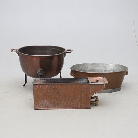 A set of three copper objects, including Skultuna, 1800/20th century ...