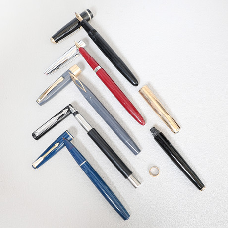 A COLLECTION OF SIX FOUNTAIN PENS (6). Collectables - Pens - Auctionet