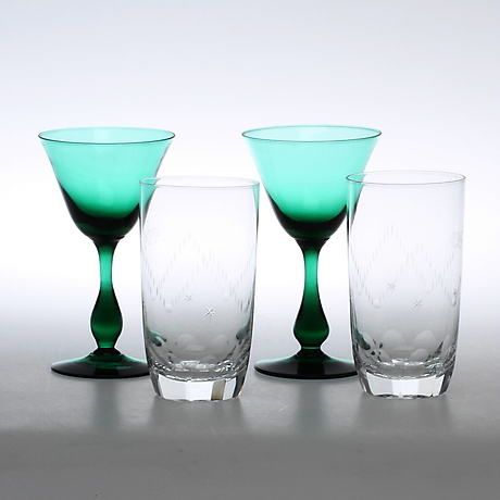 GROGG GLASS and WINE GLASS, 7 + 4 parts, partly Reijmyre model "Sven ...