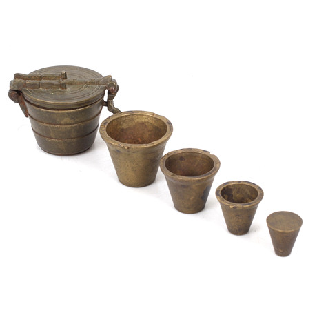 A brass measuring set, 5 pieces, 19th century. Miscellaneous ...