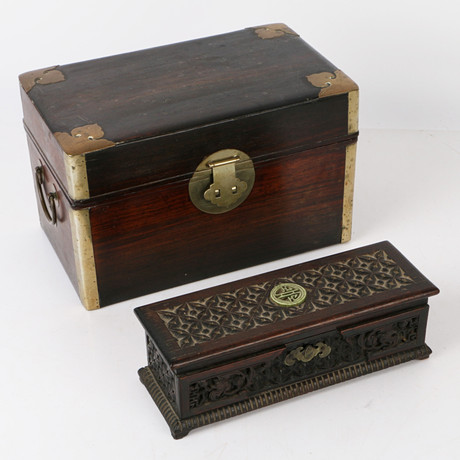 TWO 20TH CENTURY CHINESE BOXES (2). Asiatica - Auctionet