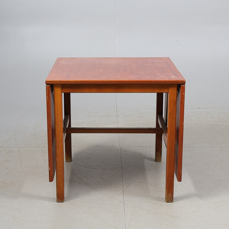 FLAP TABLE. Furniture - Tables - Auctionet