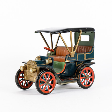 LEKSAKSBIL Plåt, Japan, 1900-talets andra hälft. Leksaker - Modellbilar ...