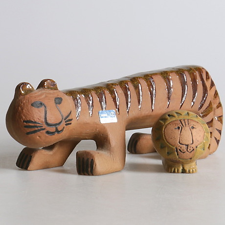 FIGURINER, 2 st. Stengods, tiger och legon, Lisa Larsson, Gustavsberg ...