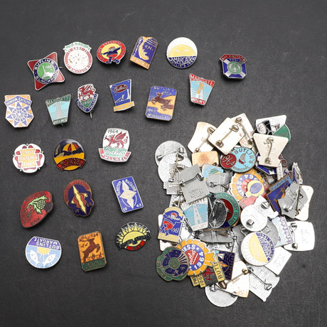 A COLLECTION OF 1960'S BUTLINS BADGES. Coins, Medals & Stamps - Other ...