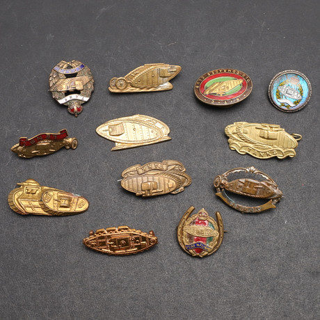 A COLLECTION OF TANK CORPS BADGES AND SWEETHEARTS. Coins, Medals ...