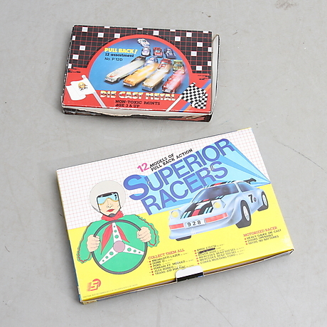 MODEL CARS, 24 in original box, Hong Kong. Toys - Auctionet