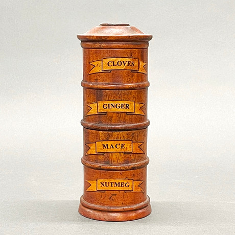 TURNED WOODEN SPICE TOWER. Miscellaneous - Miscellaneous - Auctionet