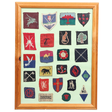 COLLECTION OF WW2 FORMATION SIGNS (24). Weapons & Militaria - Other ...