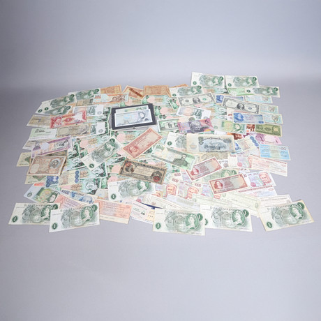 LARGE COLLECTION OF BANK NOTES. Coins, Medals & Stamps - Coins - Auctionet