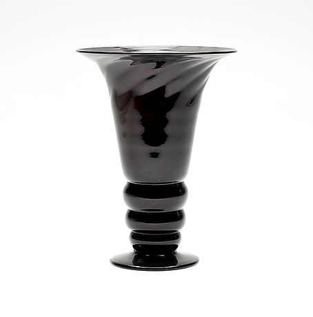 VAS, glass, early 20th century. Glass - Other - Auctionet