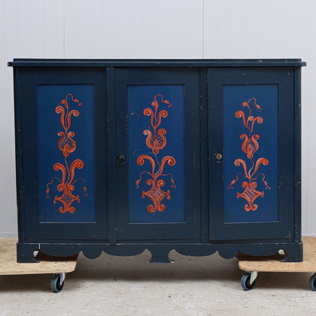 A 19th century painted almoge sideboard, pine. Swedish Folk Art ...