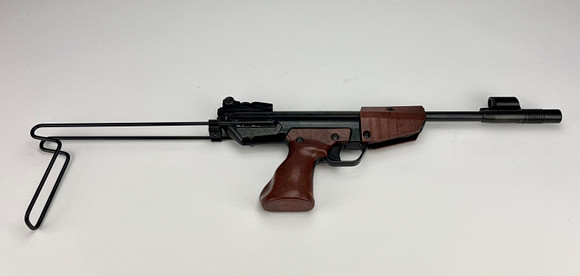 AIR PISTOL, Cougar, Milbro, England. Weapons & Militaria - Guns ...