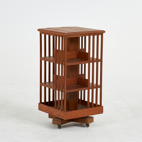 BOKSNURRA, ek, 1900-tal. Möbler - Skåp & Hyllor - Auctionet