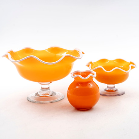 A collection of glass objects, 3 pieces, Göteborgs glasbruk, 18th/20th ...