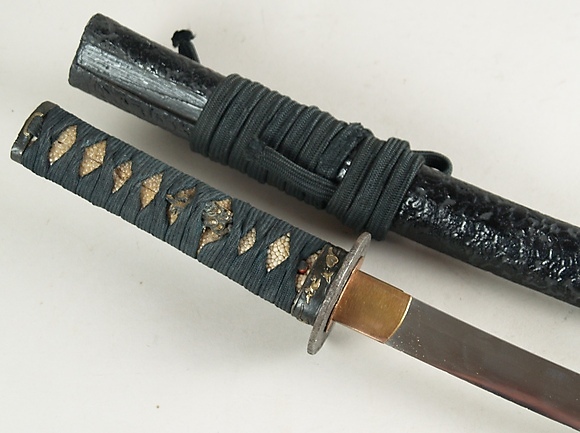 WAKIZASHI- TSUKA WITH RAY SKIN. Asiatica - Auctionet