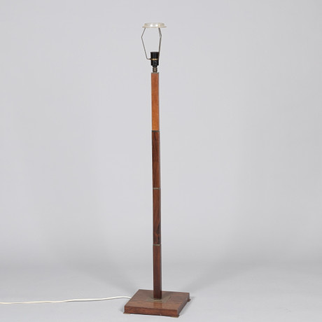 JO HAMMERBORG. “Kardinal” floor lamp, stem and base of rosewood and ...