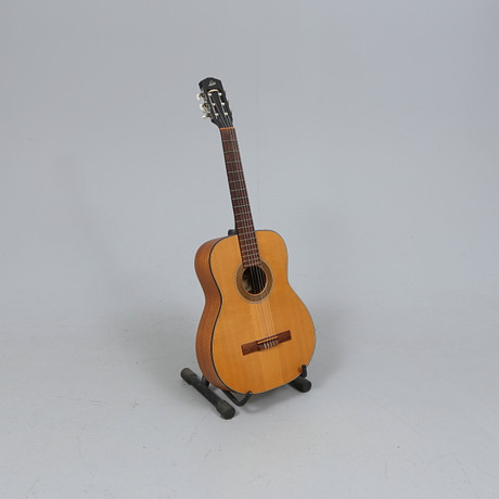 GITARR, Levin modell LG 78. Samlarföremål - Musikinstrument - Auctionet