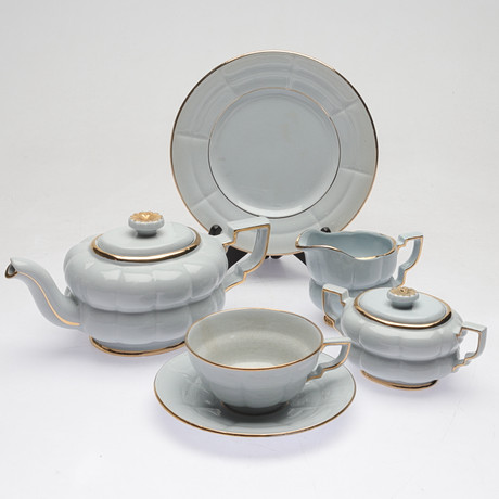 ARTHUR PERCY. A 27-piece “Grand” tea set, Gefle, 1920/30's. Ceramics ...