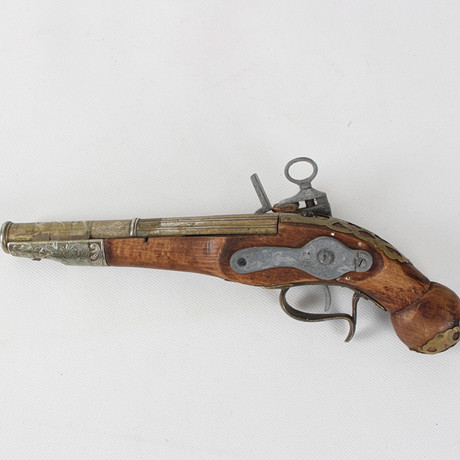 FLINTLOCK PISTOL, Replica. Weapons & Militaria - Guns & Rifles - Auctionet