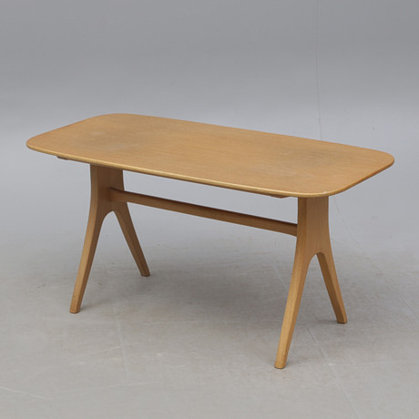 CARL MALMSTEN. An oak coffee table with tile marking. Furniture - Coffe ...