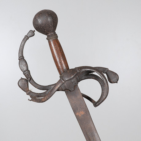 A CIVIL WAR STYLE RAPIER. Weapons & Militaria - Edged weapons - Auctionet