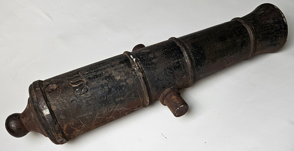 KANON, järn, 1800-tal. Vapen & Militaria - Skjutvapen - Auctionet