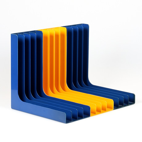 A set of 3 plastic disc stands, Gustavsberg. 1970s. Collectables ...