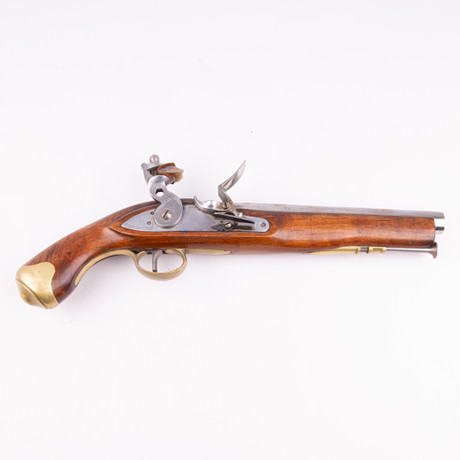 A flintlock pistol, English military type, Japan, 20th century. Weapons ...