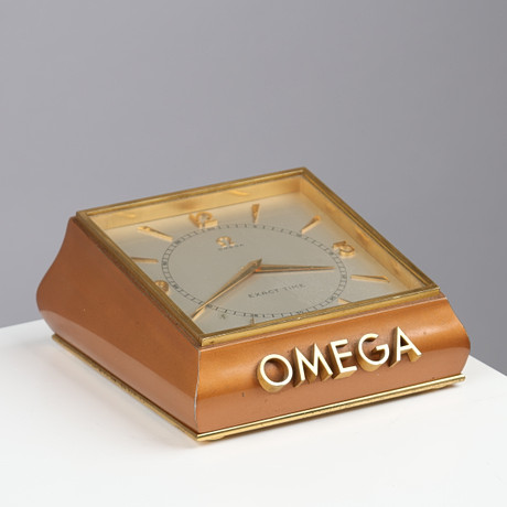 OMEGA TABLE-KLOK. “Exact time”, circa 1950s. Switzerland. Clocks ...