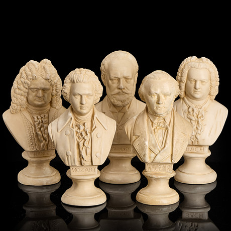 A set of 5 busts, depicting classical composers, painted plaster. Art ...