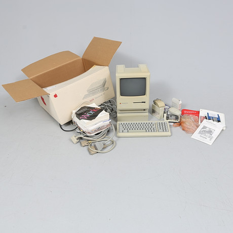 PC, Apple Macintosh Plus, with accessories. Miscellaneous - Modern ...