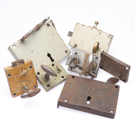 A set of 7 chamber locks, wrought/iron, 18th/20th century. Silver ...