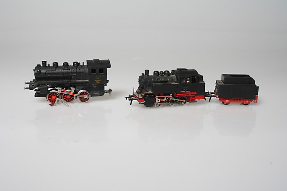MODEL TRAIN FLEISCHMANN steam locomotive & wagon. Toys - Auctionet